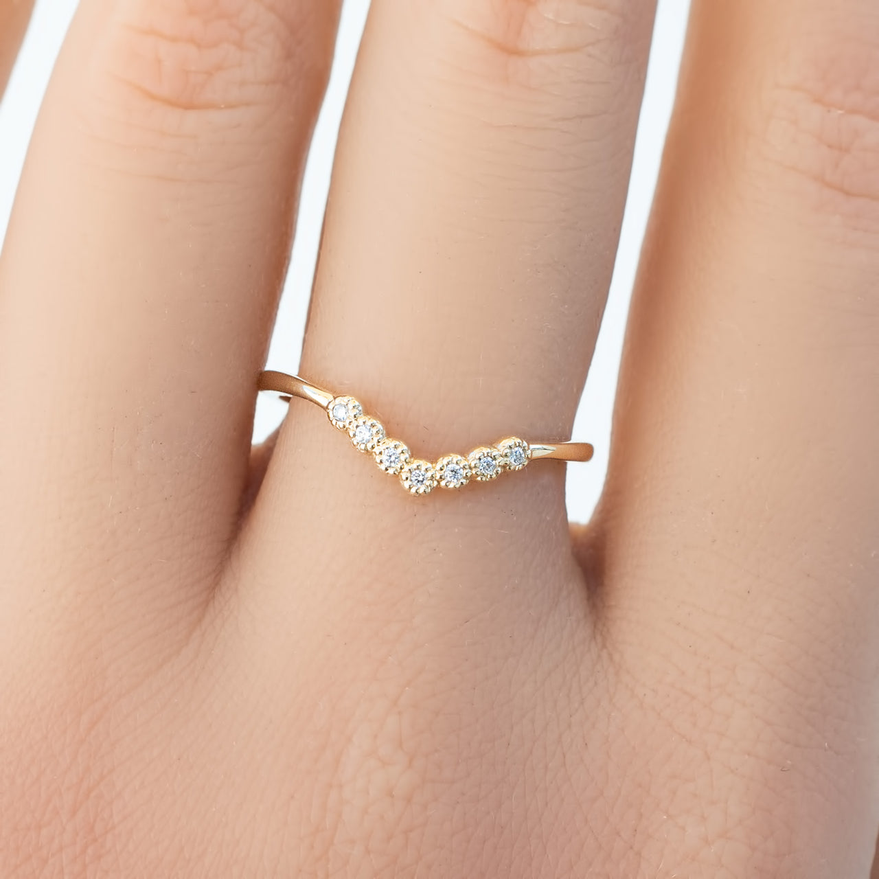Dahlia Curved Ring – Envero